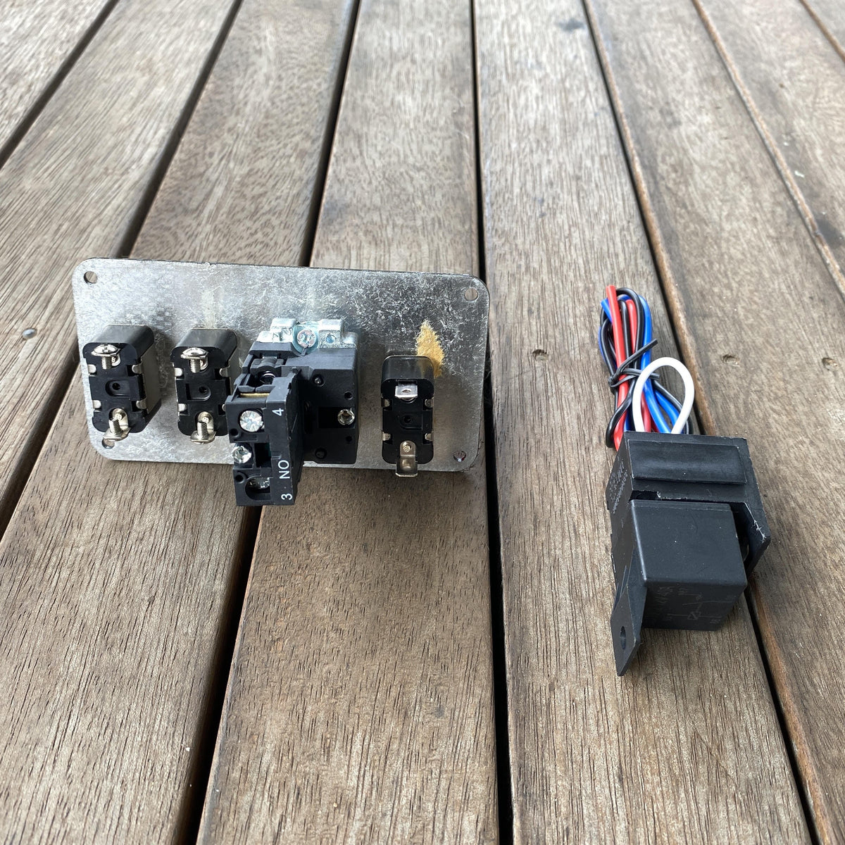 Racing Switch Panel | Two Step Garage